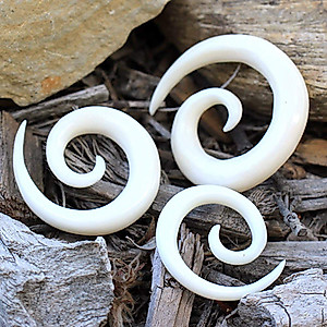 Organic White Buffalo Bone Spiral Taper (00GA)