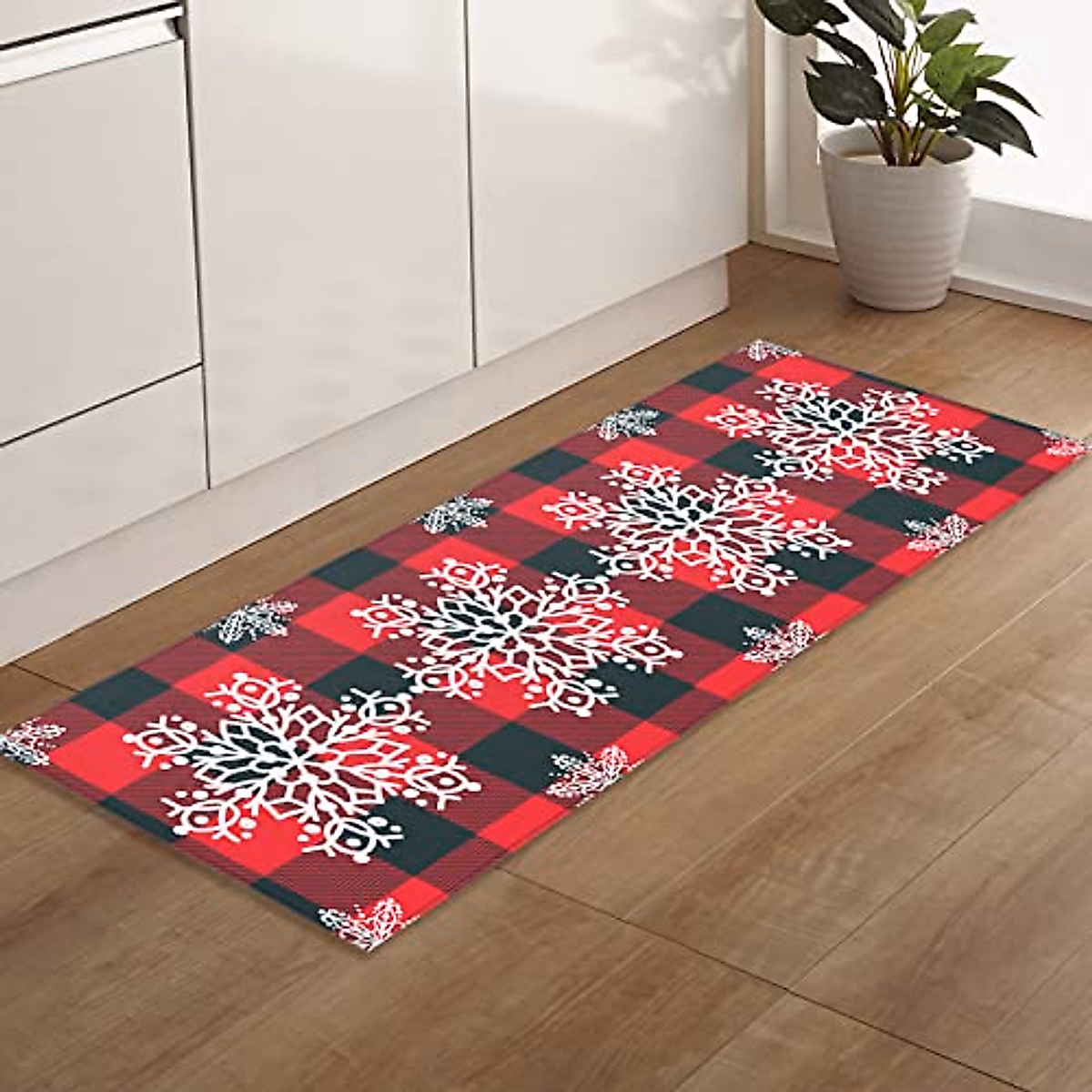 Kitchen Mats fo Floor, Merry Christmas Snowflake Red Black Buffalo Check Plaid Backed Rubber Dots Rugs,Non Slip,Absorbant Runner Rugs for Hallway Entryway,Kitchen,Laundry 1 pcs 23.6x70.9 Inch