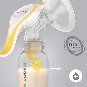 Medela New Harmony Manual Breast Pump with Flex Breast Shield and Ultra Thin Disposable Nursing Pads 120 Count, Single Hand Breastpump, Bra Pads with Leakproof Design, Contoured for Optimal Fit