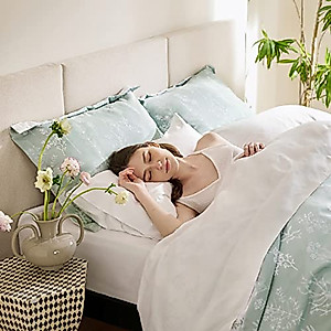 Bedsure Duvet Cover Queen Size - Reversible Floral Duvet Cover Set with Zipper Closure, Green Bedding Set, 3 Pieces, 1 Duvet Cover 90"x90" with 8 Corner Ties and 2 Pillow Shams 20"x26"