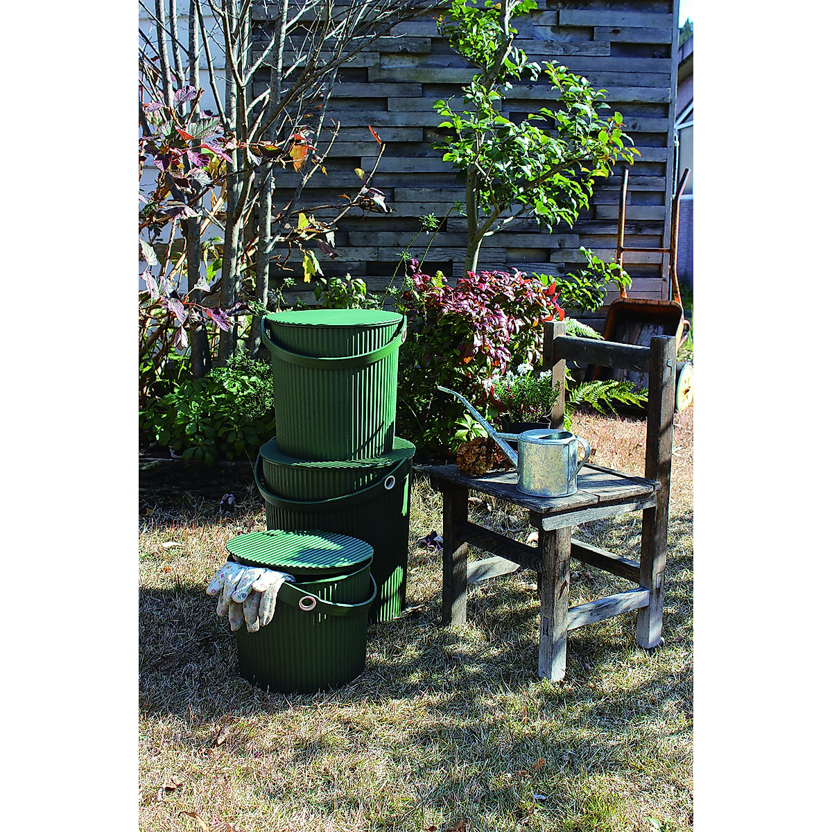 八幡化成(Hachimankasei) Yahata Kasei Garden Tool Bucket with Lid, 2.8 gal (8 L), Green