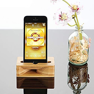 UnnFiko Wooden Sound Amplifier Stand Holder for iPhone, Natural Loudspeaker Mini Megaphone Cell Phone Stand (Square)