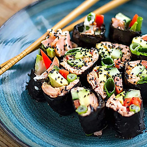 5 Pairs Chopsticks and Chopstick Rest Set, Cute Lucky Cat Chopsticks Holder 6 Cats, Chopsticks Holder Gift Set, Classic Japanese Style Bamboo Natural Reusable Chopsticks, Dishwasher - Safe