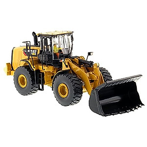 Diecast Masters 1:50 Caterpillar 972M Wheel Loader | High Line Series Cat Trucks & Construction Equipment | 1:50 Scale Model Diecast Collectible | Diecast Masters Model 85927