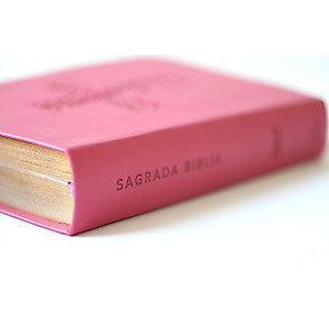 Biblia Católica en español. Símil piel fucsia, tamaño compacto / Catholic Bible. Spanish-Language, Leathersoft, Fucsia, Compact