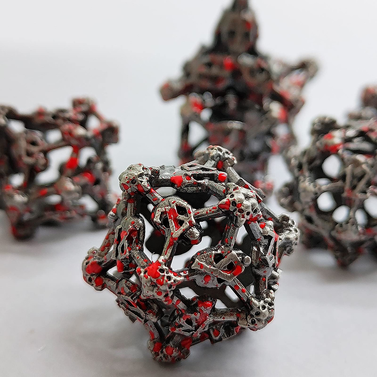 Metal DND Dice Set Polyhedral Dice Set Dungeons and Dragons Dice MTG RPG Role Playing D&D Games Dice Pathfinder Shadowrun D N D Skull Dice D20 D12 D10 D8 D6 D4, bloodstain