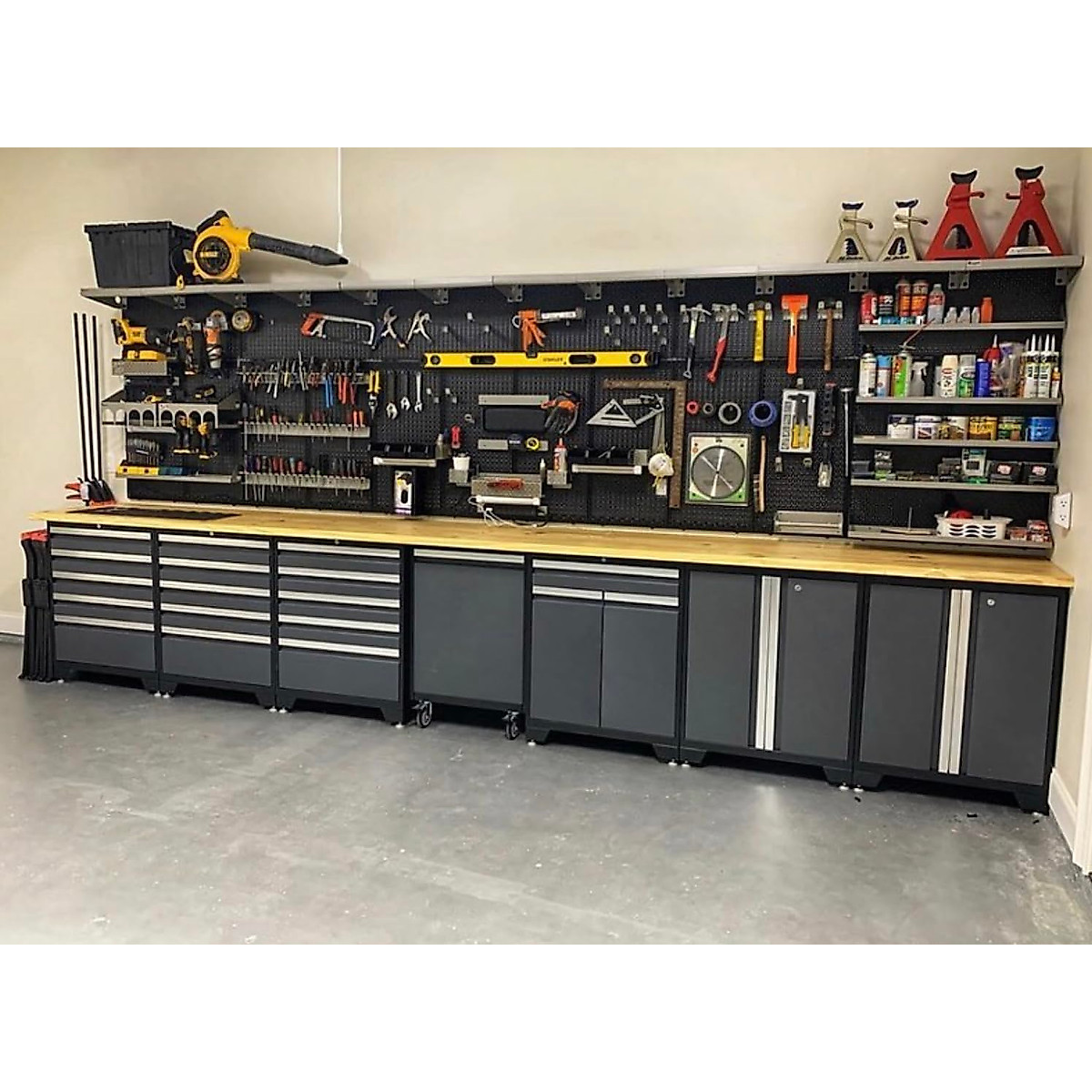 OmniWall 18 Gauge Galvanneal Metal Pegboard 16'' x 32'' OmniPanel (Includes Cleats) for Tools, Black (Black)