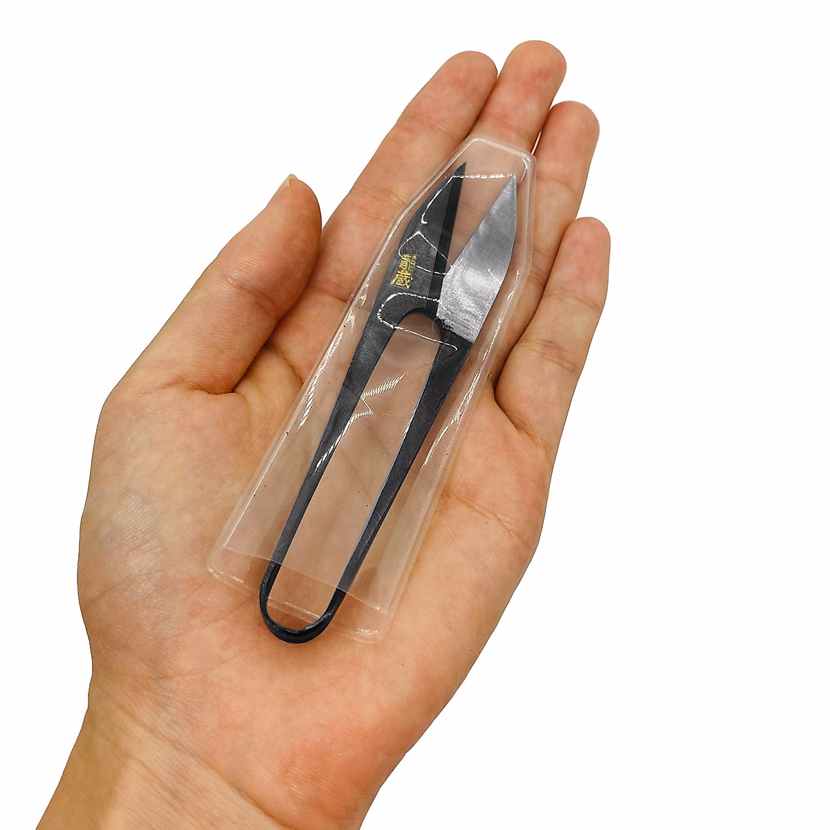 KAKURI Thread Snips Japanese Nigiri Thread Scissors for Sewing, Spring Action Self Opening Thread Cutting Tool, Sharp Japanese Carbon Steel 105mm Black, Made in JAPAN