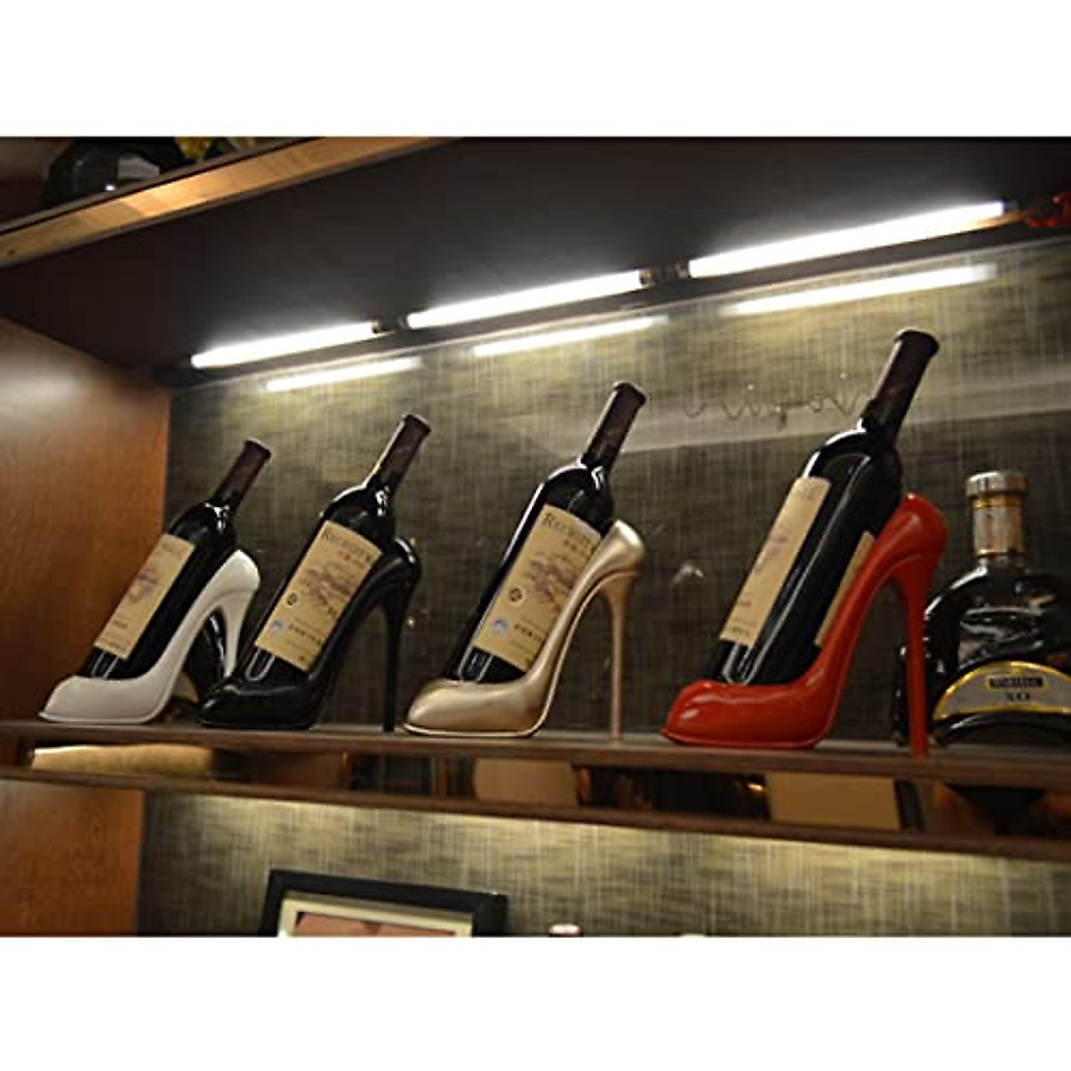 Aomesinc High Heel Wine Bottle Holder, Countertop Wine Rack, Single Wine Bottle Holder, Liquor Rack, Decorative Bottle Holder for Alcohol (Champagne Gold)