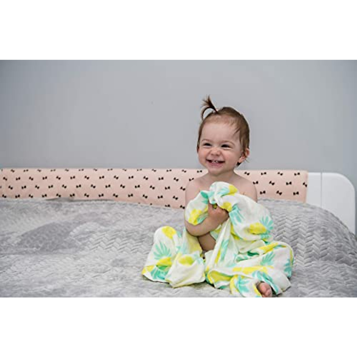 BABY LOOVI muslin swaddle blanket (1)