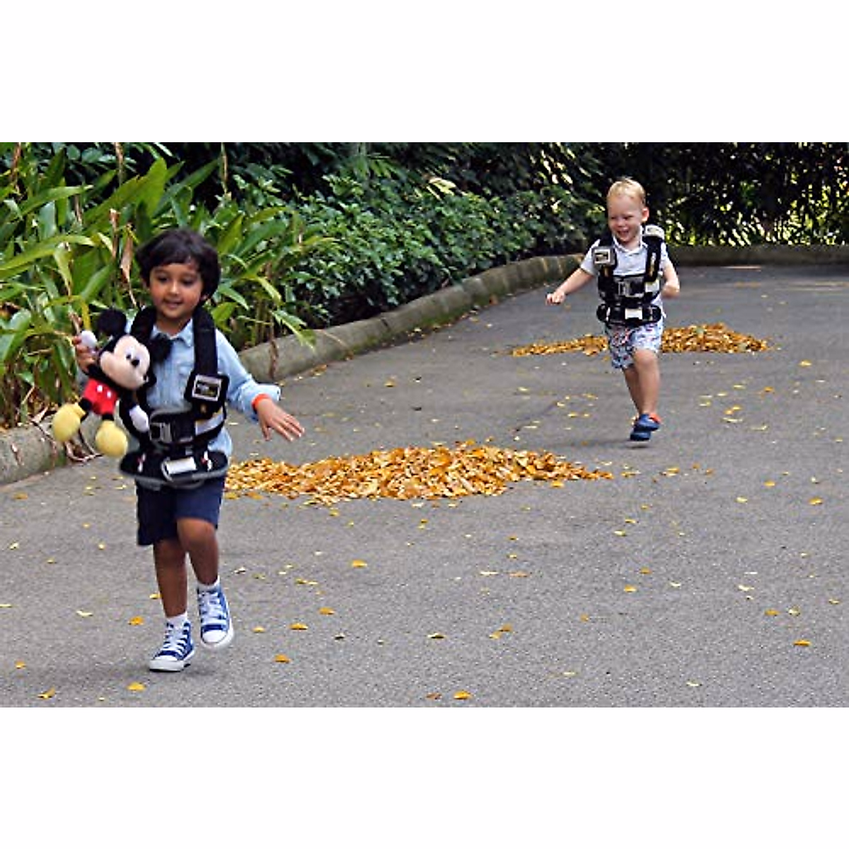 Ride Safer Travel Vest with Zipped Backpack-Wearable, Lightweight, Compact, and Portable Car Seat. Perfect for Everyday use or Rideshare, Travel, and Taxi/Uber/Lyft/Rental Car. (Small/Black)