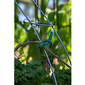 Twigs GA - SUPER Sof-T-Tie. (Single Pack) Soft, Foam Covered Wire for Plant Support. Great Tomato Ties , Grape Ties. Any Fast Growing, Fragile Plant in the Garden Ties.