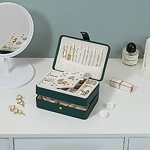 BUTI4WLD Travel Jewelry Organizer, PU Leather Small Jewelry Organizer for Women Girls, 2 Layers Portable Travel Jewelry Case for Stud Earrings, Rings, Necklaces, Bracelets (Green+Small)