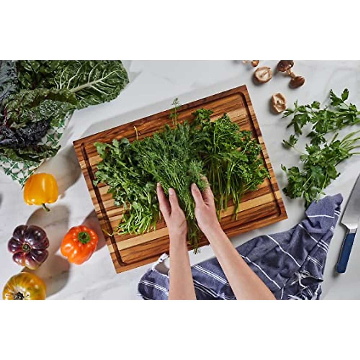 Sonder Los Angeles, Large Teak Wood Cutting Board for Kitchen with Juice Groove, Reversible Charcuterie Butcher Block 18x14x1.25 in (Gift Box Included)