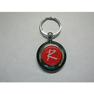 AMC RAMBLER R LOGO ROUND PLASTIC KEYCHAIN - GREEN
