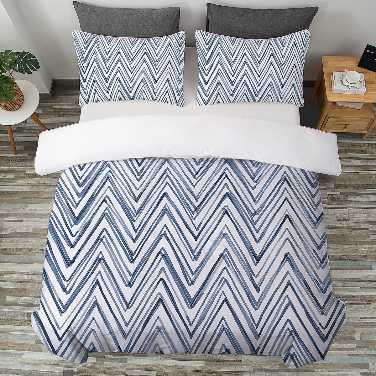 TOPTREE Geometric Blue Duvet Cover Queen - Modern Indigo Blue Chevron Bedding Set 3 Piece Blue and White Bed Set for Women Adults (Queen, Blue Chevron)