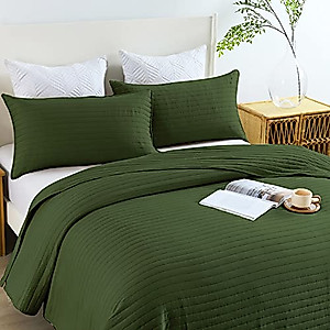 Boryard Oliver Green Quilts Queen Size, 3 Pieces Lightweight Soft Full Coverlet Bedspread Bedding Set (90x90 inches) with 2 Pillow Shams(20x26 inches)