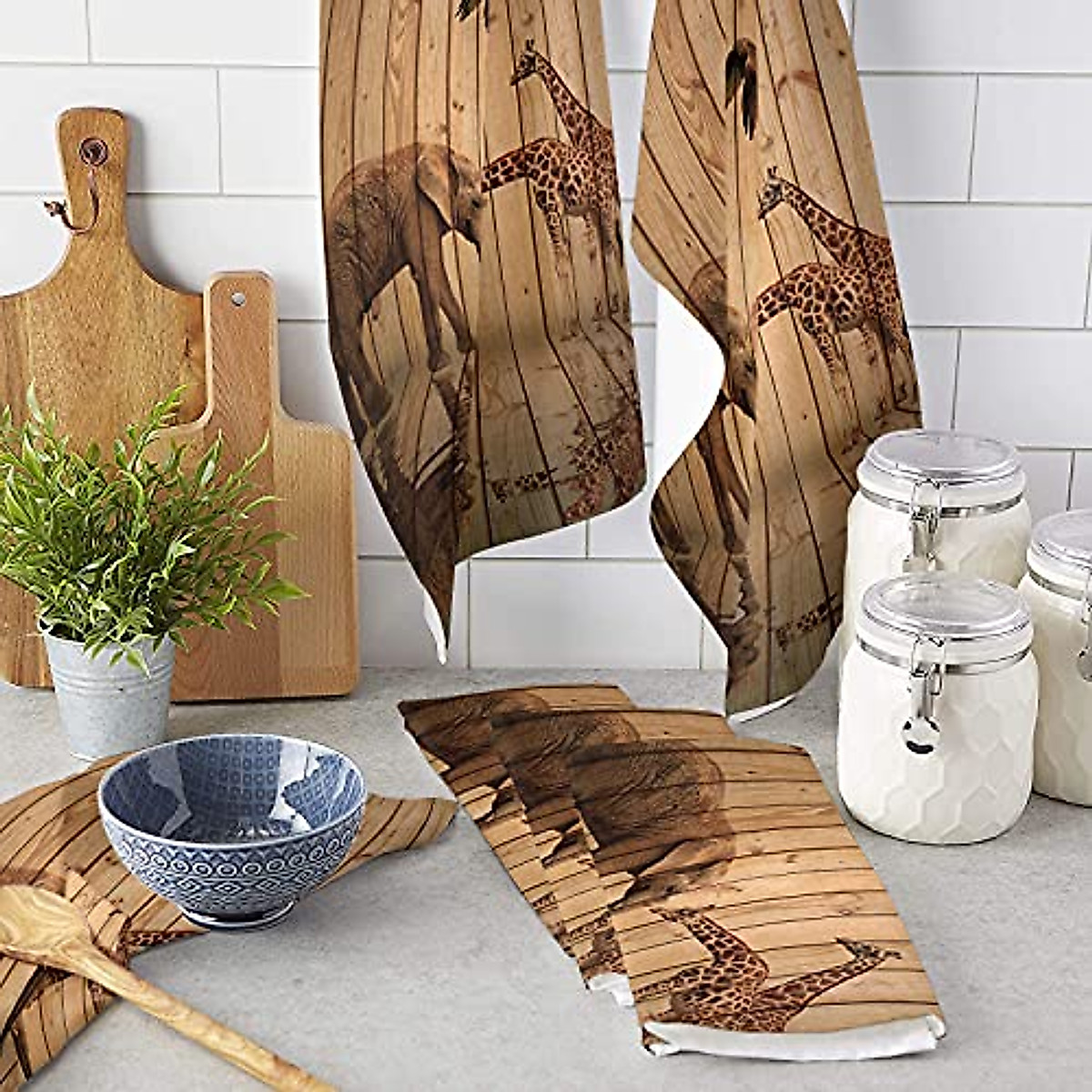 Savannan Dish Cloths for Kitchen, Giraffe and Elephant Eagle on Retro Wooden Plank Water Reflection,Super Soft and Absorbent,Reusable Polyester Towels for Home,Kitchen,18"x28", 2 Pack