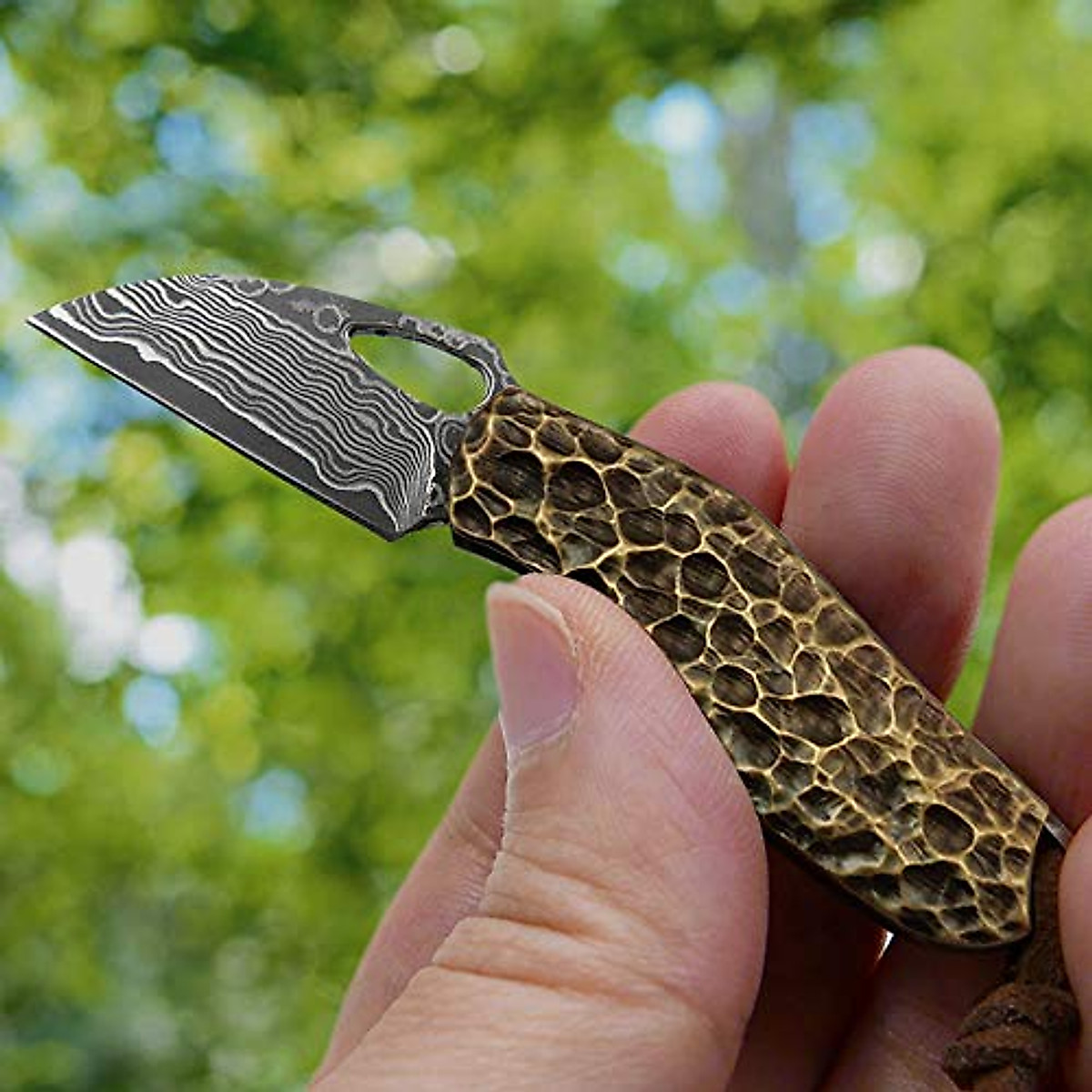 Cool Hand 2'' EDC Flip Joint Folding Knife, Small Pocket Knives w/ 1.25'' VG10 Damascus Steel Blade, Brass Handle w/Leather Lanyard，Tin Box Packaging