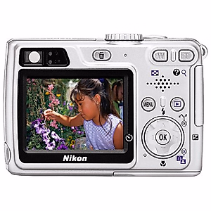 Nikon Coolpix 5900 5MP Digital Camera with 3x Optical Zoom