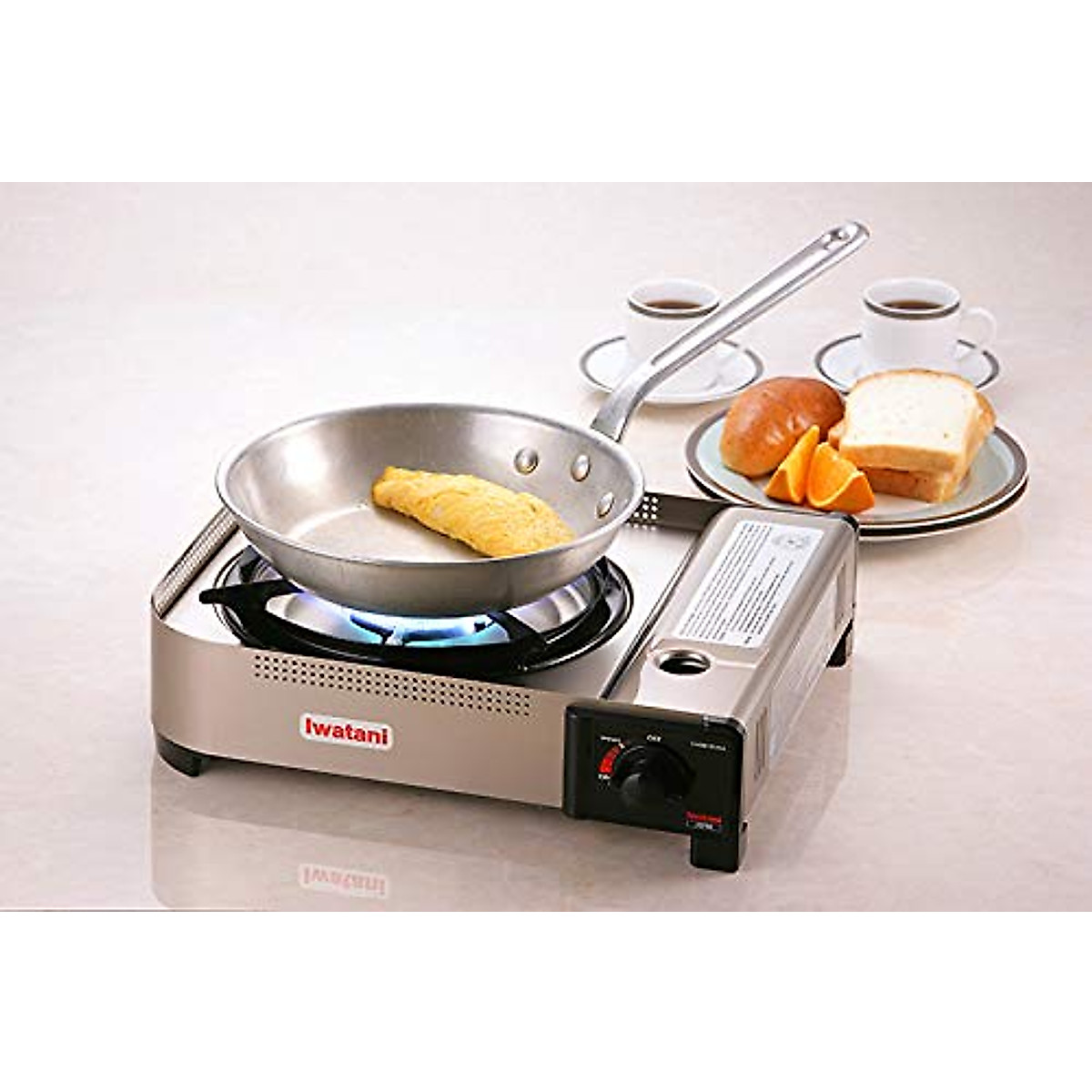 Iwatani 35FW Single-Burner Butane Portable Cooktop Indoor & Outdoor Cooking Stove Medium