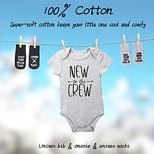 Pregnancy Gifts for First Time Moms – Mom and Dad Est 2024 11 oz Whiskey Glass Gift Set with Romper (0-3 Months) and Baby Socks ​- Top New Parents Gifts for Mom and Dad to Be - Baby Shower