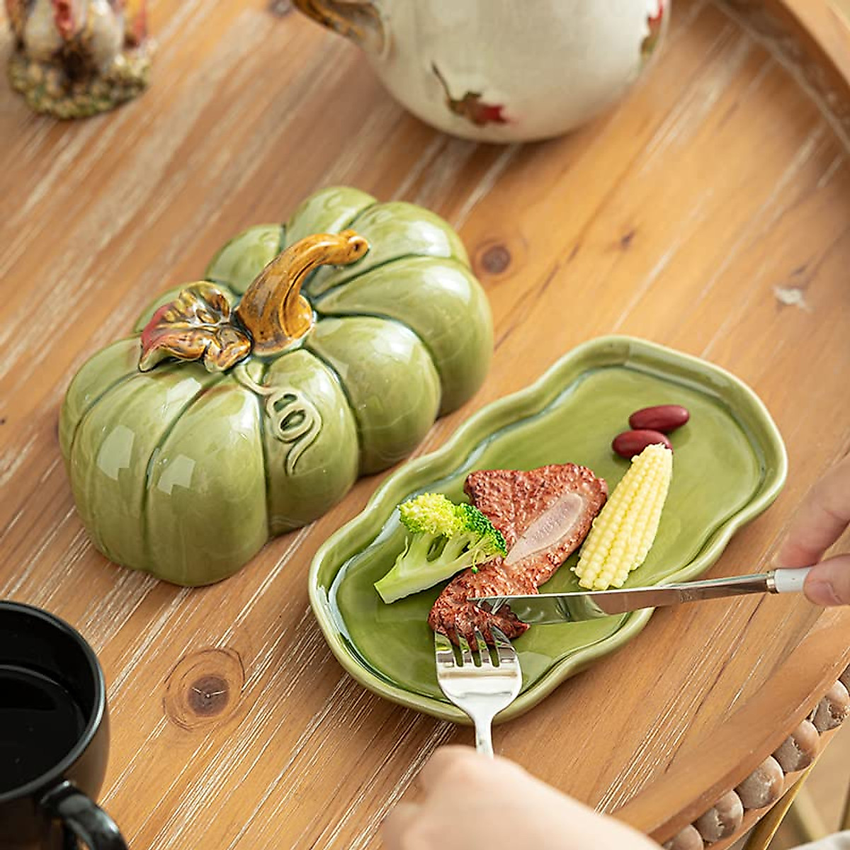 YINYUEDAO Pumpkin Butter Dish with Lid Ceramic Butter Keeper - for Butter, Dishes, Fruits - Butter Dish for Countertop, Counter, Refrigerator - Farmhouse Decoration for Kitchen ( Orange Pumpkin )