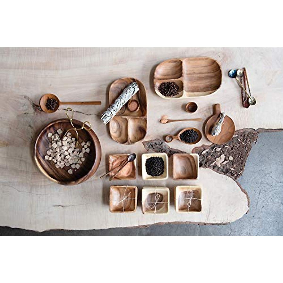 Creative Co-Op DF3141 Divided 3-Section Wood Serving Tray, Brown