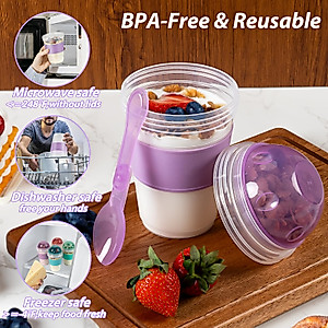 Freshmage 4 Pack 20 oz Yogurt Parfait Cups with Lids, Reusable Overnight Oats Containers with Lids, Folding Spoons and Topping Compartment for Breakfast to Go