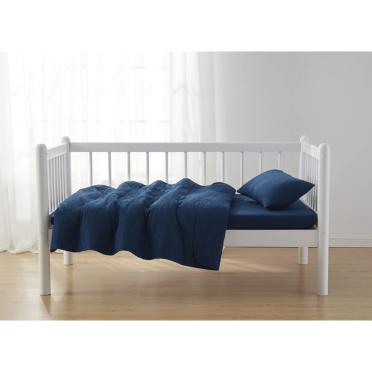 Clara Clark Toddler Bedding Set, All Season Toddler Quilts, 3PC Bedspread Coverlet Set - Ultra Soft and Breathable Kids Bedding, Navy Blue