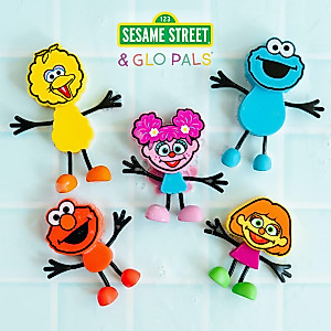 Glo Pals x Sesame Street Water-Activated Light-Up Cubes for Sensory Play (Cookie Monster - Cubes Only)