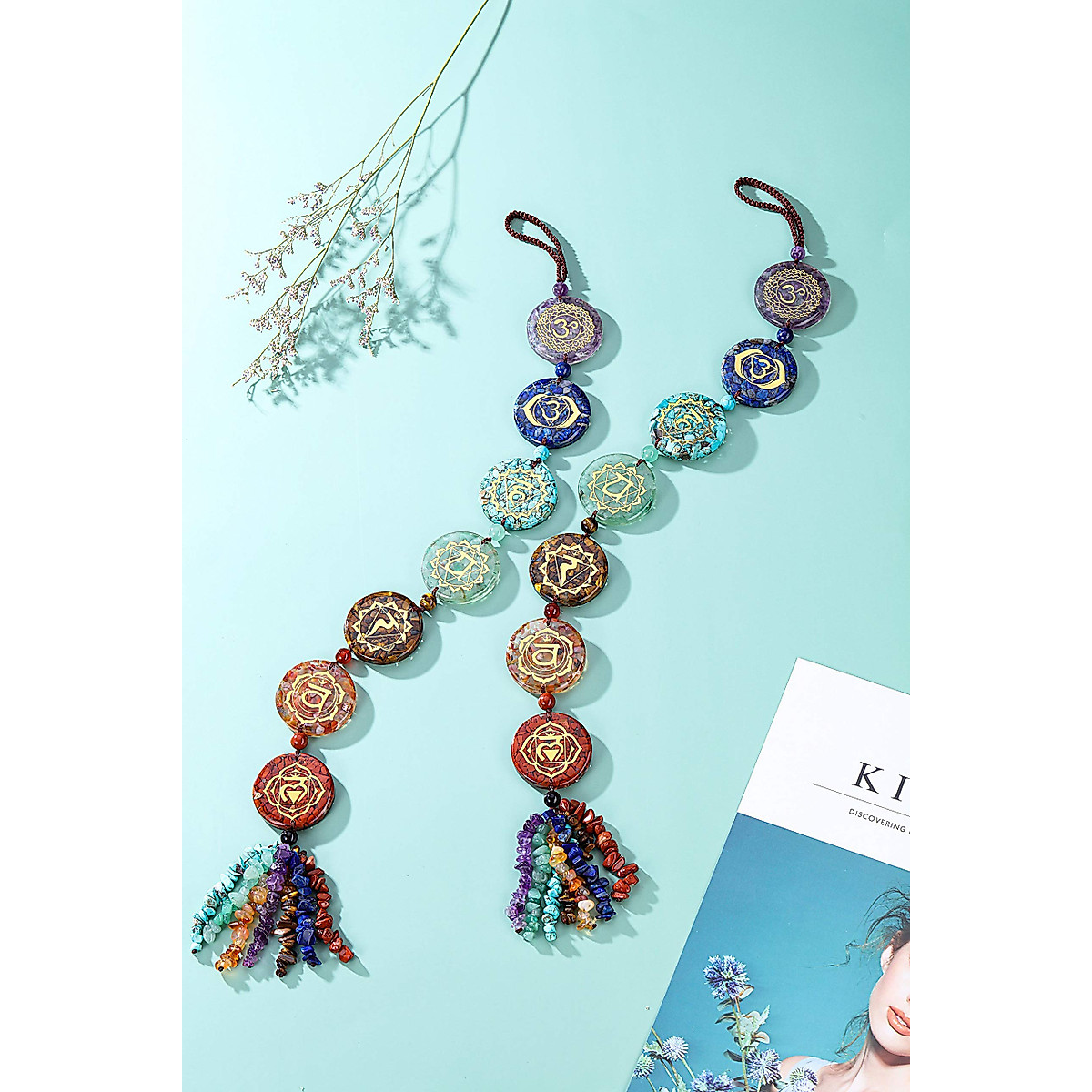 Jovivi Chakra Stones Hanging Ornament 7 Chakra Symbol Healing Crystals Hanging Tassels Wall Hanger for Yoga Meditation Window Car Crystal Decor Home Indoor Christmas Decoration