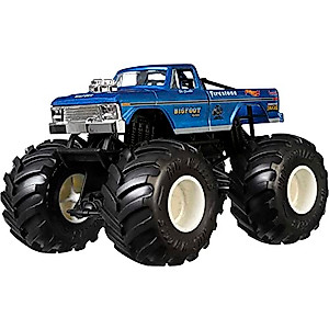 Hot Wheels Monster Trucks, Oversized Monster Truck Bigfoot, 1:24 Scale Die-Cast Toy Truck with Giant Wheels and Cool Designs