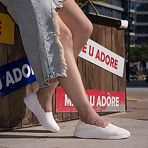 Puxowe Women's Slip on Wide Walking Flat Shoes-Comfortable Low-Top Knit Width Loafer Sneaker White Size 9 US