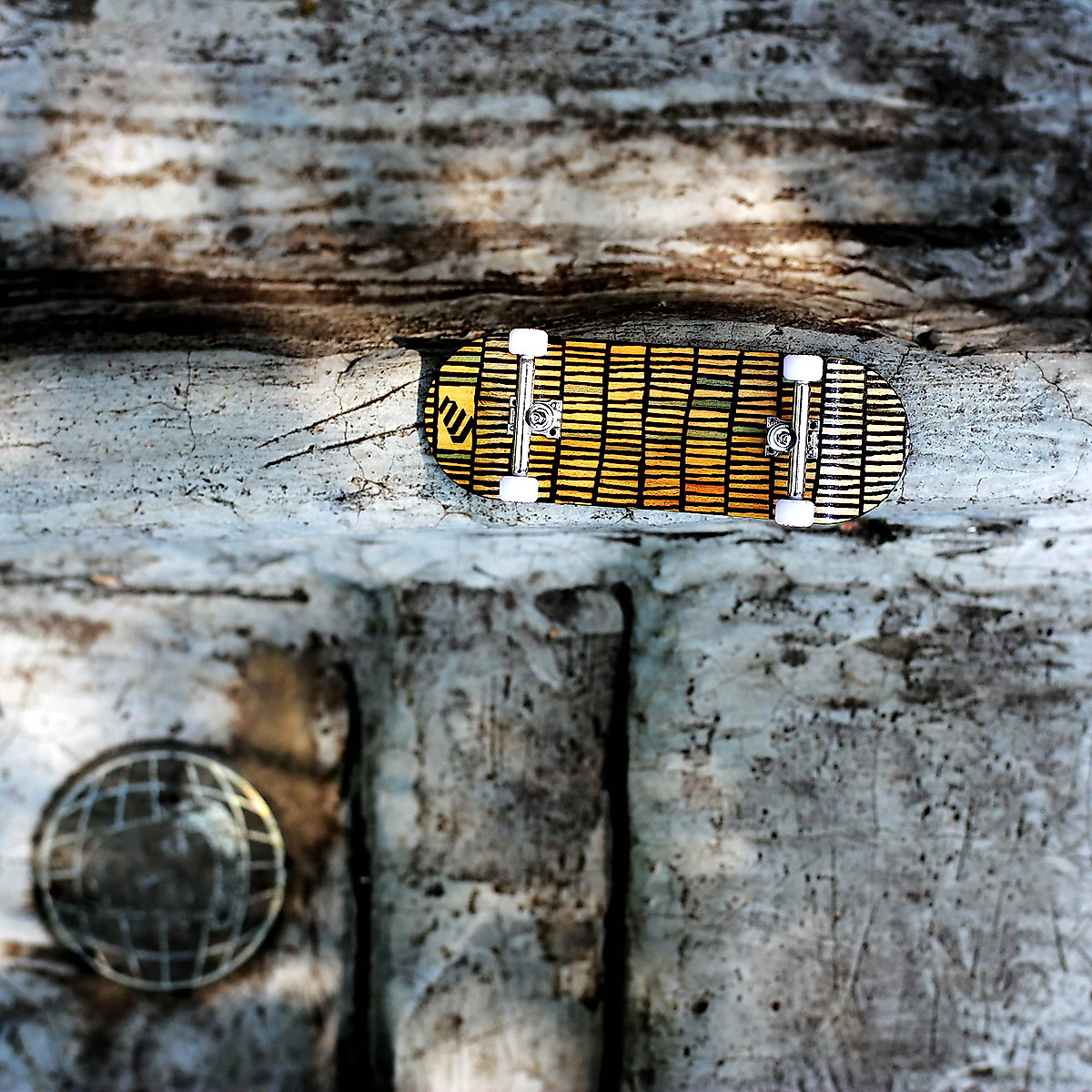 NOAHWOOD PRO Fingerboards Finger Skateboards(NW11s Kickflip Deck 97mmx34mm 5-Layer Colour Maple Wooden Handmade)+((Update 34.5mm ARK-i Trucks)+(NW iii Logo Handmade Wheels) (Noahwood vii)