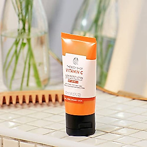 The Body Shop Vitamin C Glow-Protect Lotion SPF 30 – Moisturizer for Tired, Dull Skin – Vegan – 1.69 oz