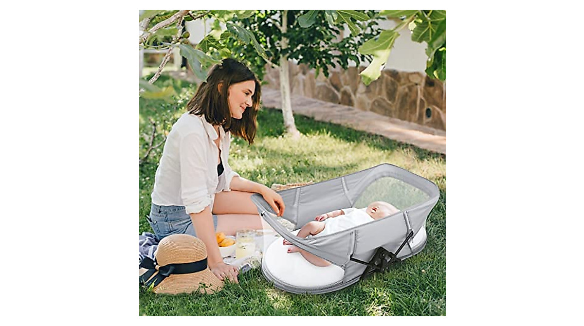 Momax Foldable Portable Baby Crib for Travel and Home