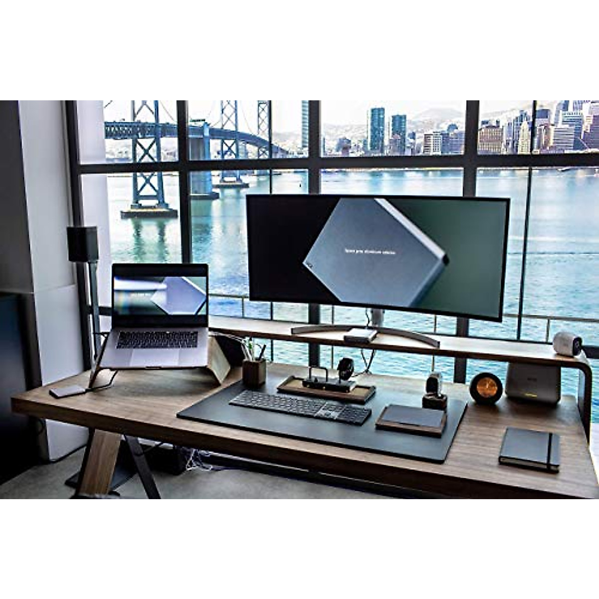 LaCie Mobile Drive, 5 TB , External Hard Drive HDD – Moon Silver, USB-C USB 3.0, With Rescue Services (STHG5000400)