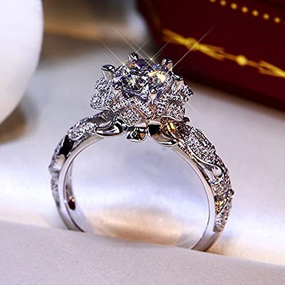 925 Sterling Silver Shiny Full Diamond Ring Cubic Zirconia Flower Ring CZ Diamond Ring Personality Ring for Women Luxury and Delicate Female Style Wedding Engagement Princess Ring Jewelry (US Code 6)