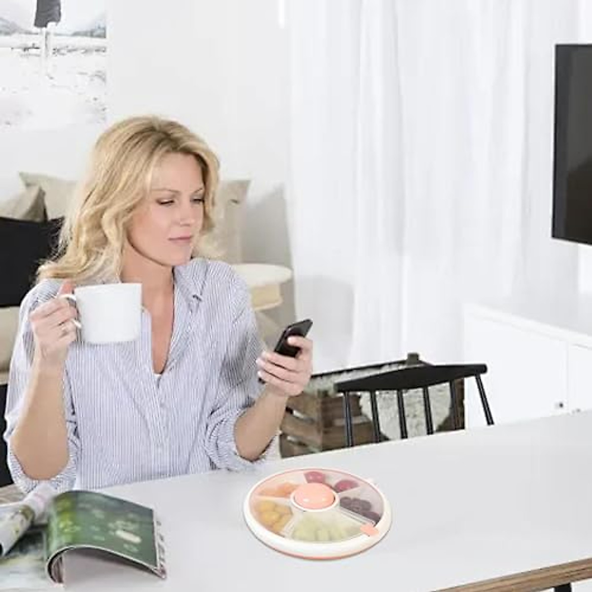 Cute Rotating Snack Box with Lid - White, Diameter: 7.09 inches, Height: 1.77 inches