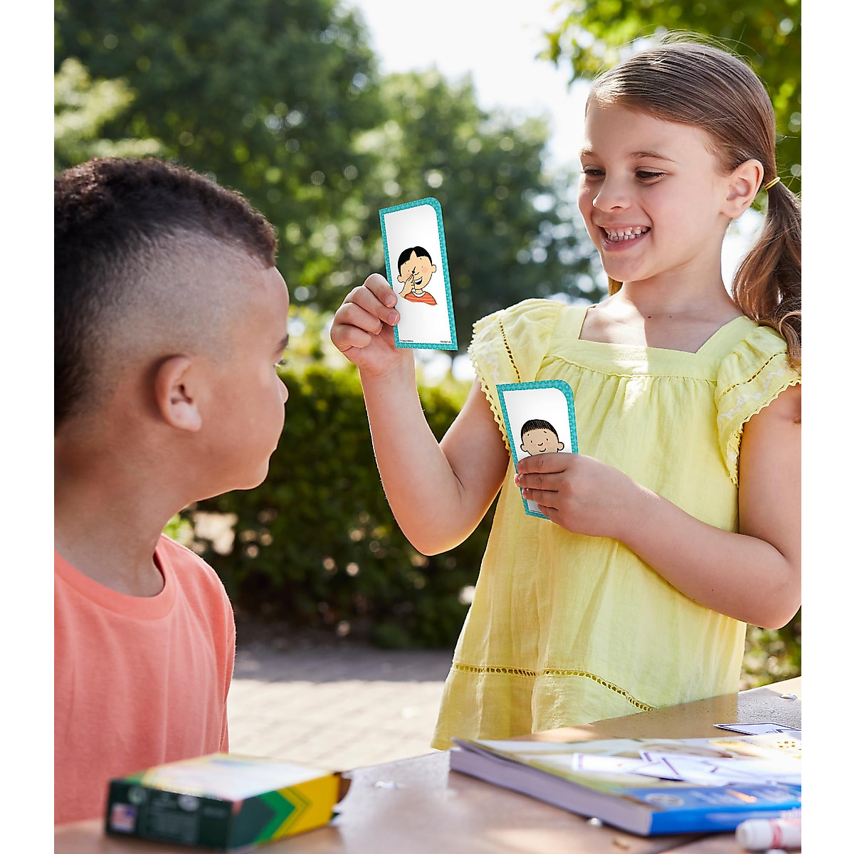 Carson Dellosa 104 American Sign Language Flash Cards for Kids, 122 ASL Signs Flashcards for Beginners and Toddlers Ages 4 and Up With Signing Illustrations