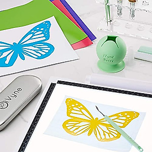 iVyne Berry Suctioned Vinyl Weeding Scrap Collector & Holder for Weeding Tools for Vinyl - Green