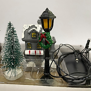 RTing YAN Xuan Mini Christmas Village Sets,Warm LED Lighted Christmas Village Houses with Figurines & Trees,Room Decor Gifts, Set/10