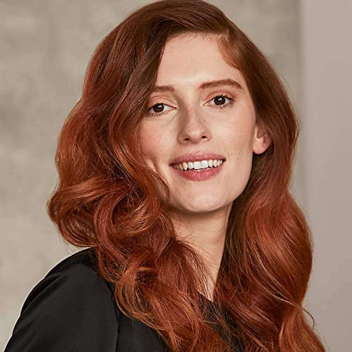 Hot Tools Pro Artist Nano Ceramic Curling Iron/Wand | For Smooth, Shiny Hair (1-1/2” in)