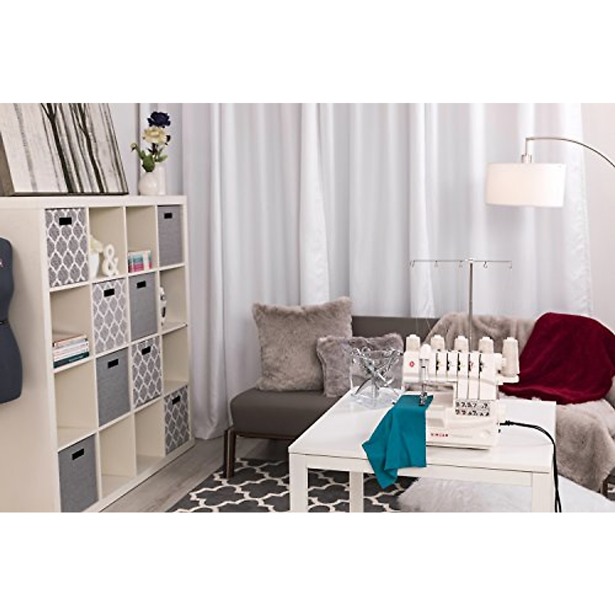 SINGER | Professional 14T968DC Serger Overlock with 2-3-4-5 Stitch Capability, 1300 Stitches per minute, & Self Adjusting - Sewing Made Easy,White