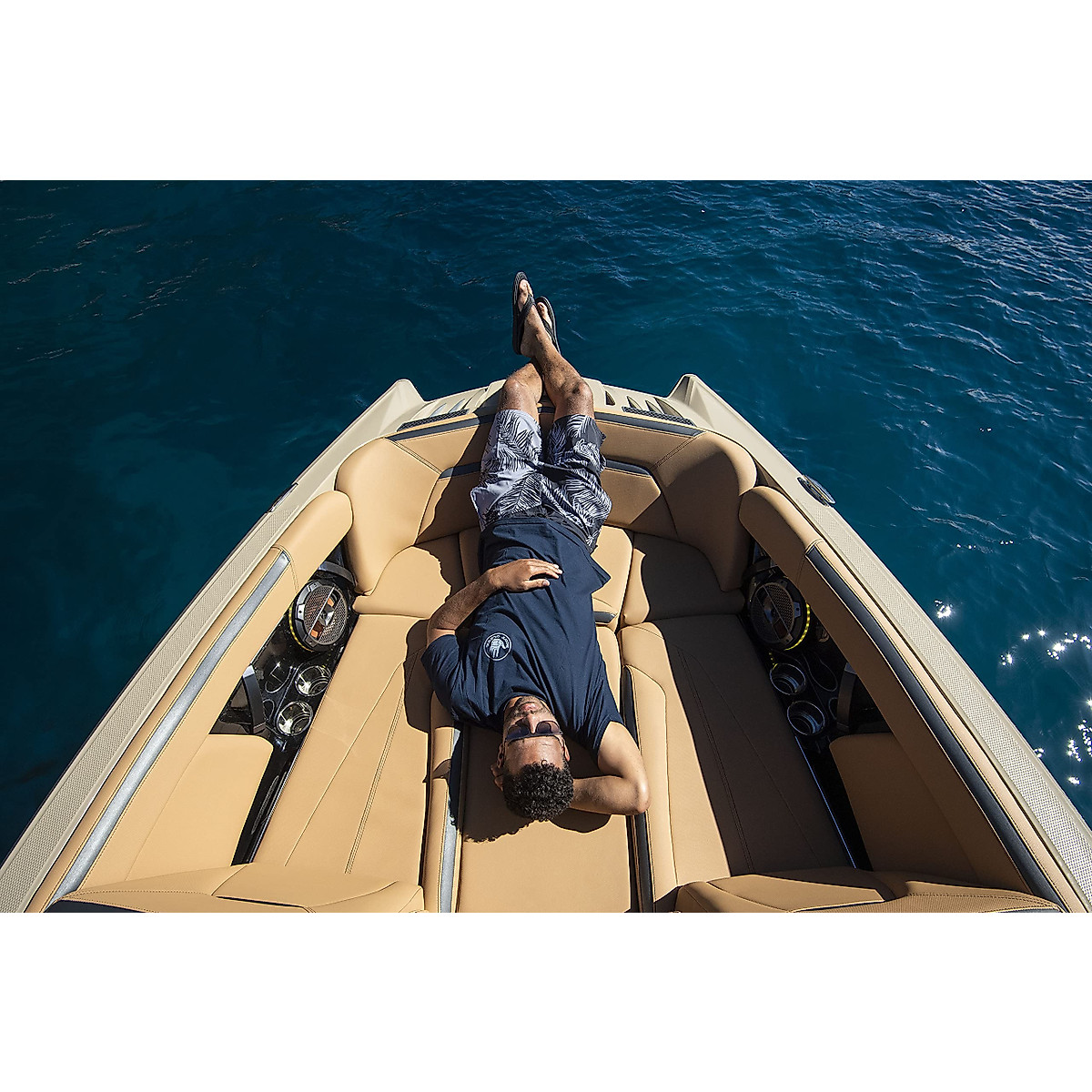 Body Glove Vapor 23 Sunglasses Polarized Wrap, Rubberized Matte Green, 60 mm