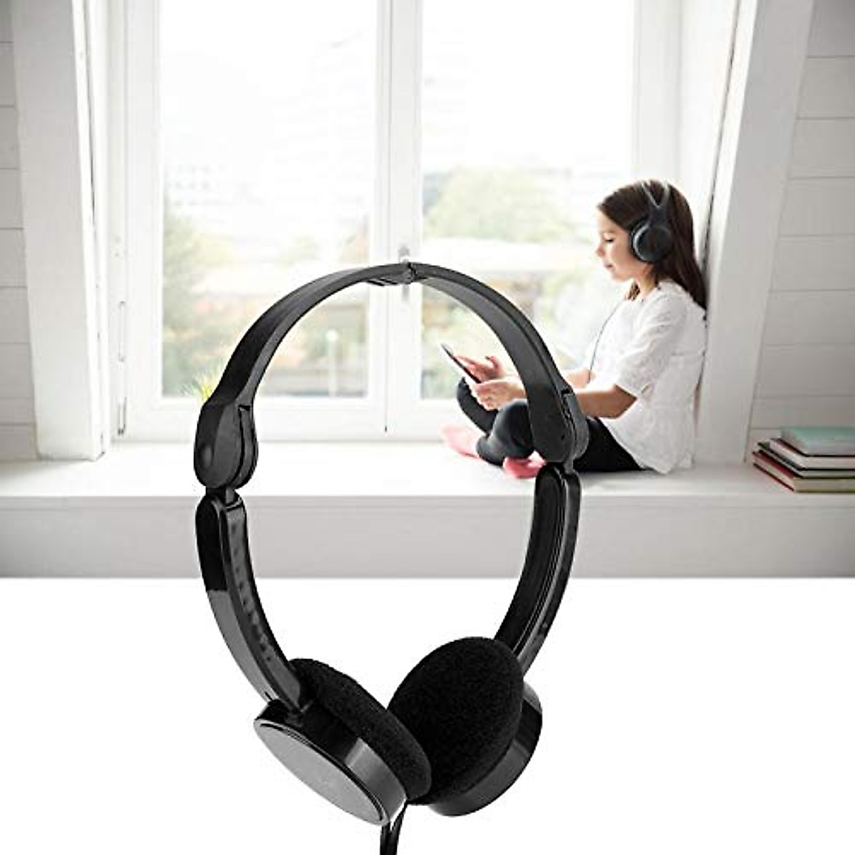 Demeras Kids Headphones Foldable Wired Headset Children Headphone with Microphone Boys Girls On Ear Headset for Online Learning (Black)