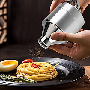 Pepper Grinder,Multifunctional Aluminum Spice Grinder Set Tool with Knob Switch Storage Bottle, Suitable For Outdoor Camping Travel