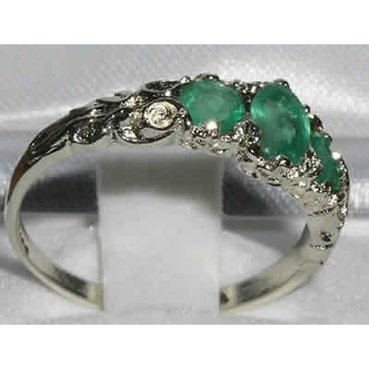 925 Sterling Silver Real Genuine Emerald Womens Band Ring - Size 4