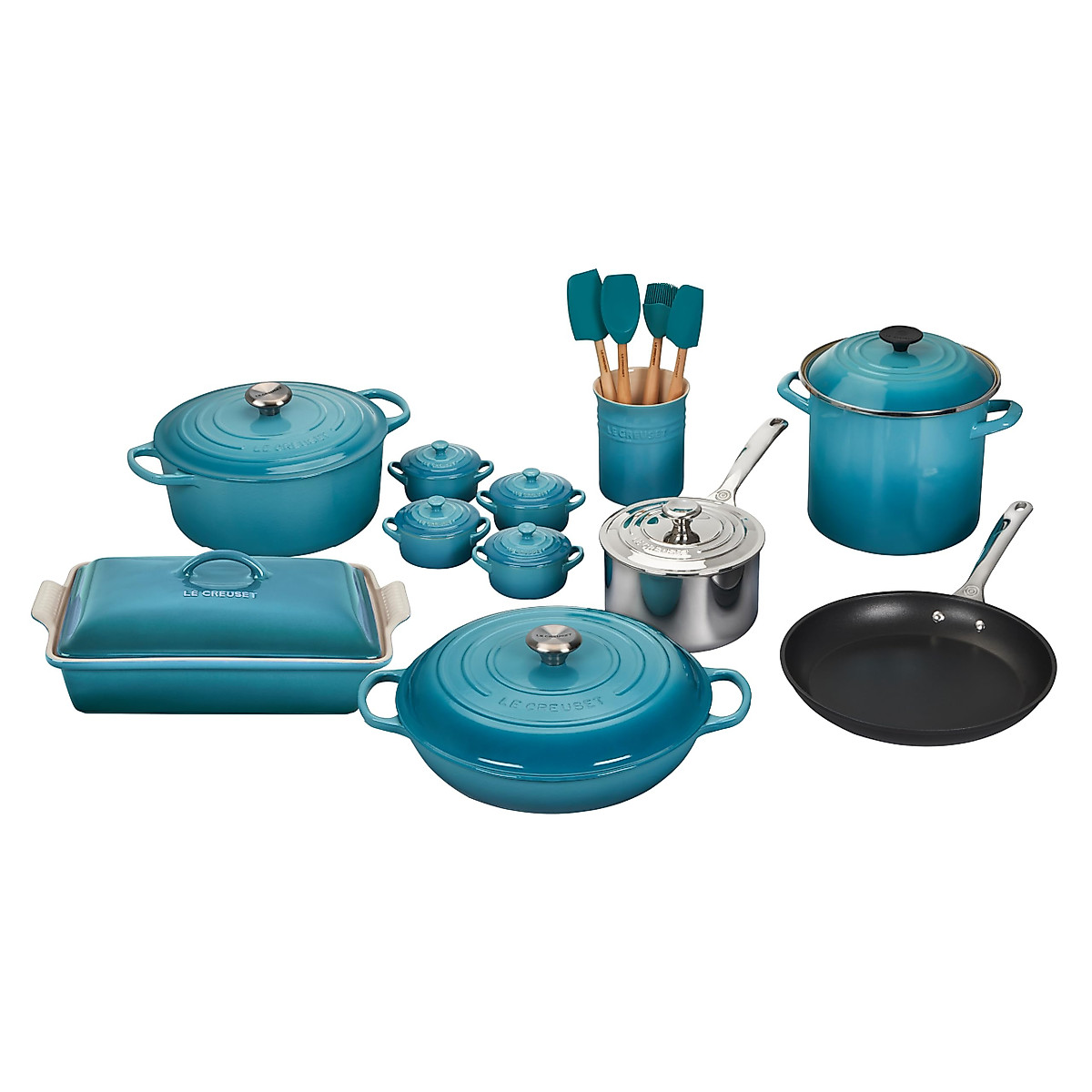 Le Creuset Enamel On Steel Stockpot, 8 qt., Caribbean